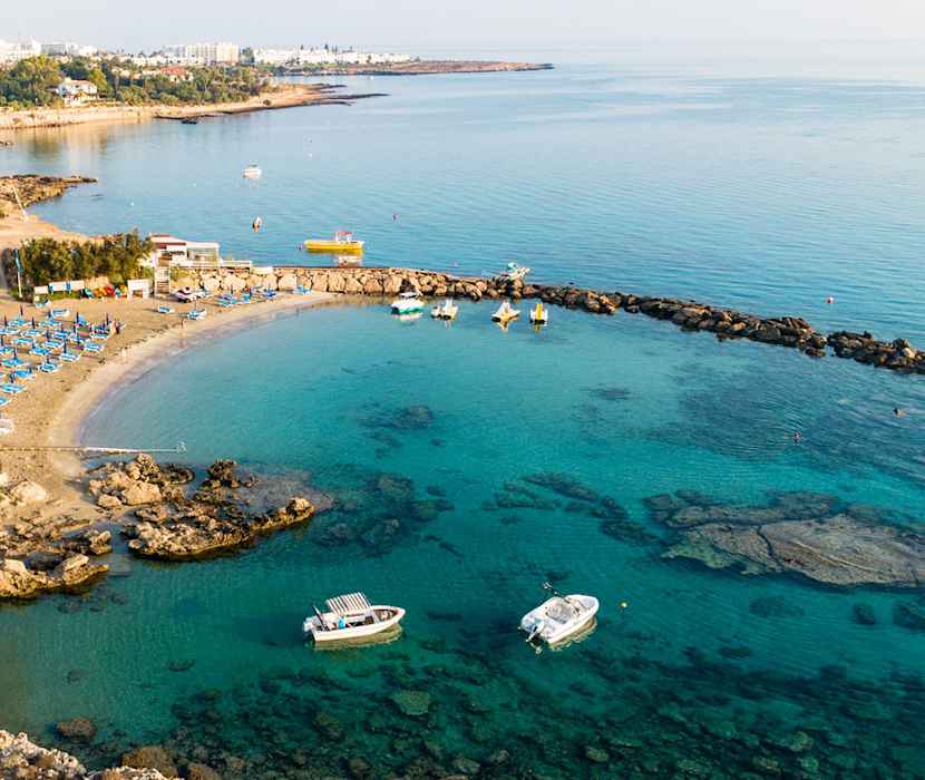 Cavo Maris Beach Hotel - Bestil hotel i Protaras/Fig Tree Bay hos Spies